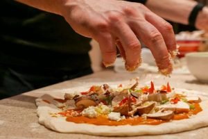 How To Layer A Pizza - Pizza Layering Secrets