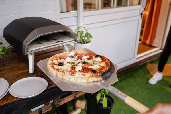 How Does a Pizza Oven Work? - Discover the Science and Secrets Behind ...